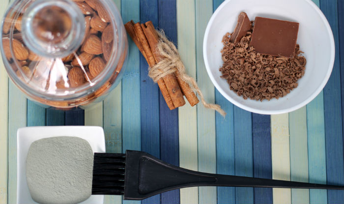 5 DIY Dark Chocolate Face Masks For Radiant Skin! | India.com