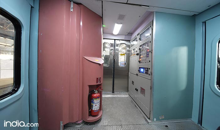 Indian Railways to Roll Out Anubhuti Coach Soon: Salient Features, Photos of Executive Luxury ...