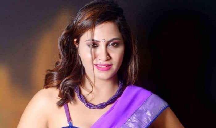 Bigg Boss 11 Arshi Khan Has 10 Unresolved Criminal Charges Against Her