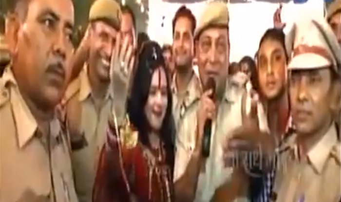 Radhe Maa Gets More Fans: Delhi Policemen Seen Singing With Self-Styled ...