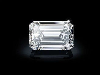 World’s Most Beautiful Diamond Sold For $33.7 Million At Geneva | India.com