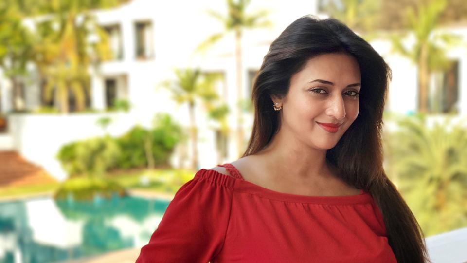 Good News! Divya Tripathi WILL NOT Quit Yeh Hai Mohabbatein – Read ...
