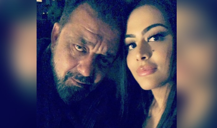 Sanjay Dutt’s Family Is Now Complete! Actor Vacations In Dubai With ...