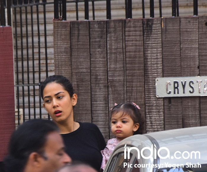 Shahid Kapoor’s Princess Misha Looks Pretty In Pink As She Steps Out ...