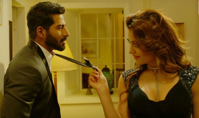 Hate Story IV Movie Review: The Film Is Just A Good Skin Show With Few ...