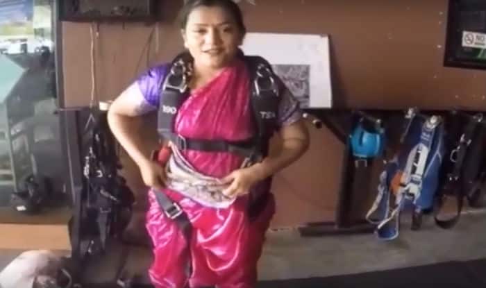 Pune Woman Skydives in Nav-wari Saree, Sets New Record | India.com