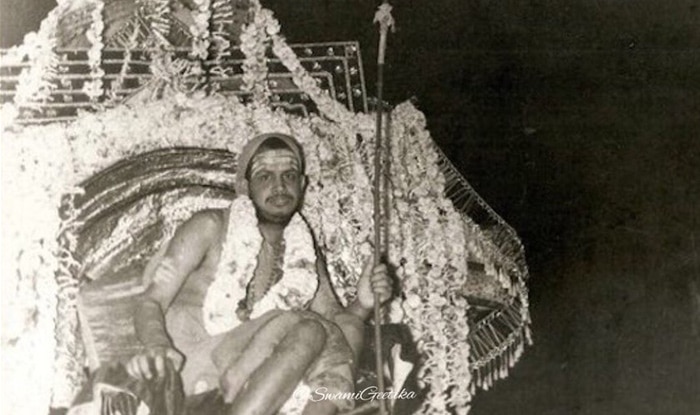 Shankaracharya Swami Jayendra Saraswti passed away | शंकराचार्य स्वामी ...