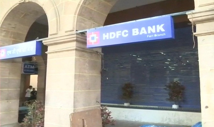 HDFC Bank Faces Flak For Installing Iron Spikes Outside Mumbai’s Fort ...