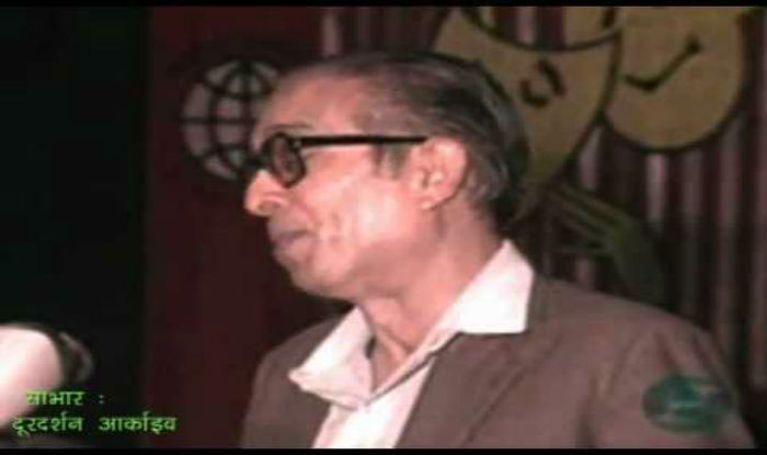 Hindi short stories by Sharad Joshi | व्यंग्यः शासन ने बुद्धिजीवियों को ...