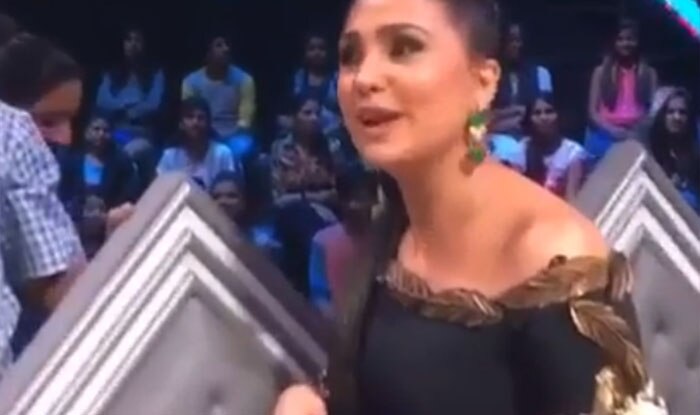 lara dutta scared of mickey mouse share a video high fever ka naya ...