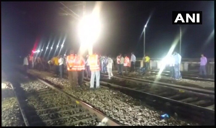 Triveni Express Engine Derails Near Bareilly Junction; No Casualties ...
