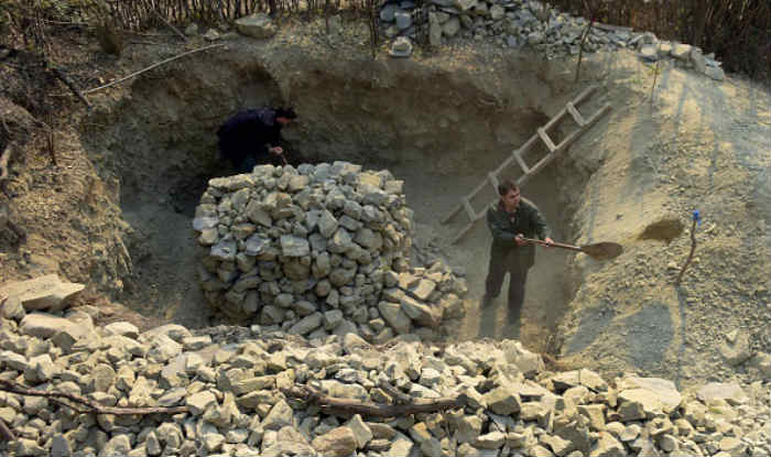 J&K: Government to Build 14,460 Bunkers to Shield Border Dwellers From ...