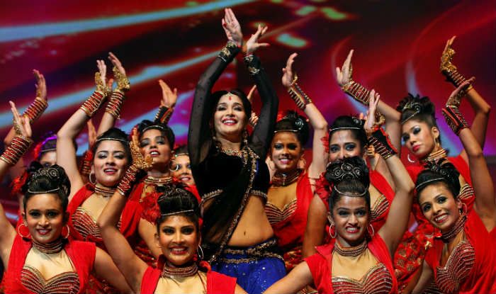 International Dance Day 2018: Remembering Iconic Female Bollywood ...