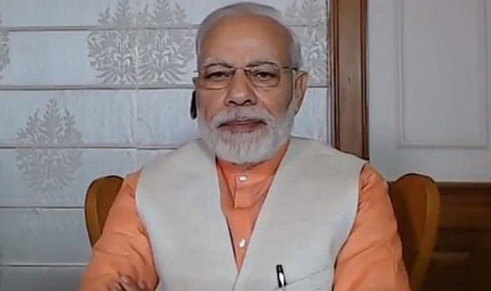 PM Narendra Modi Calls up Karnataka CM HD Kumaraswamy, Assures all Help ...