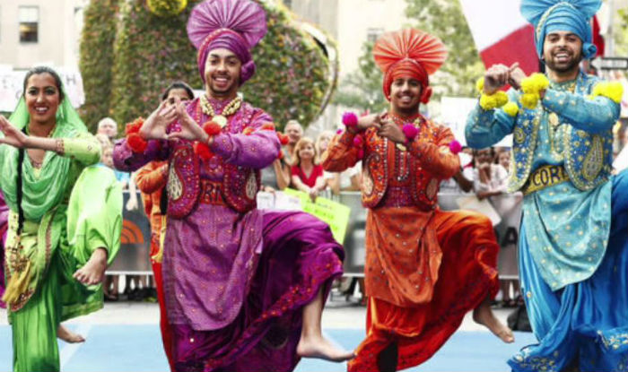 Baisakhi 2018: This Punjabi New Year Look Traditional and Classy with ...