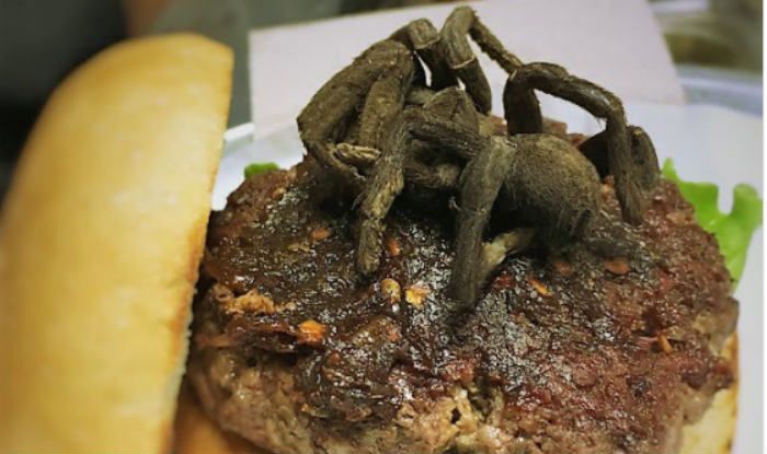 Tarantula Burgers: US Restaurant Offers Burger Garnished with Grilled ...