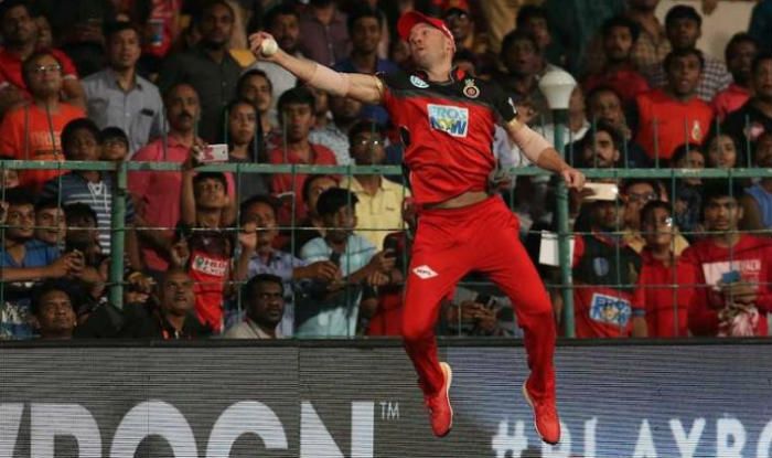 IPL 2018: AB De Villiers One Hand Catch Has Twitter Fans Comparing Him With Spider-Man and Super ...
