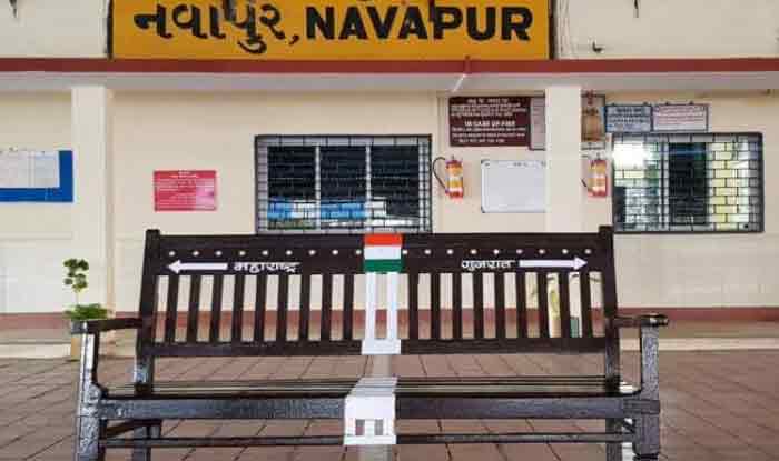 नवापुरः आधा गुजरात और आधा महाराष्ट्र में बंटा देश का अनोखा रेलवे स्टेशन ...