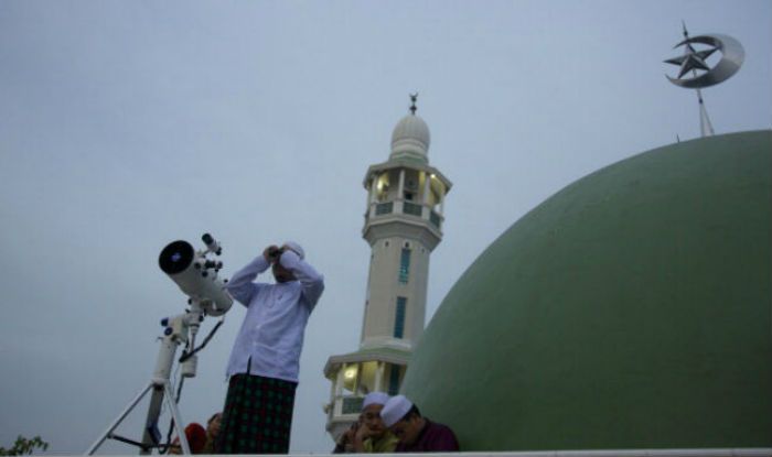 Ramadan 2019: Crescent Moon Sighted in Saudi Arabia, Fasting to Begin ...