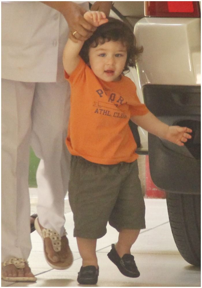 Taimur Is Done With Just Posing, He Now Wants To Talk To The Paparazzi ...