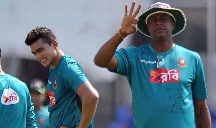 Courtney Walsh Named Head Coach of West Indies Womens Cricket Team ...