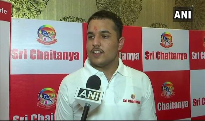 IIT JEE Advanced 2018: पंचकुला के प्रणव गोयल ने किया टॉप, यहां देखें ...