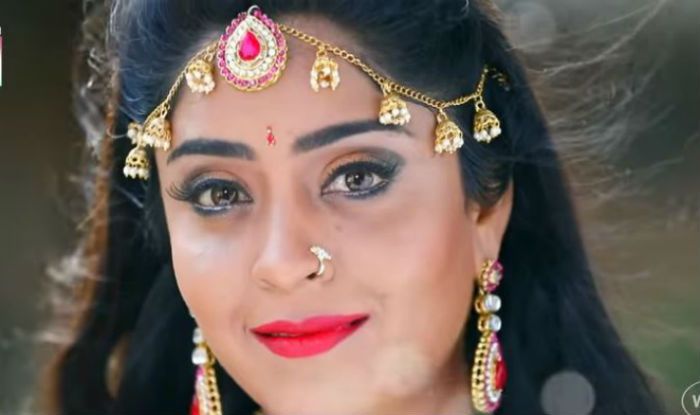 Bhojpuri Actress Shubhi Sharma’s New Peppy Song Hile Patna Rajdhani is ...