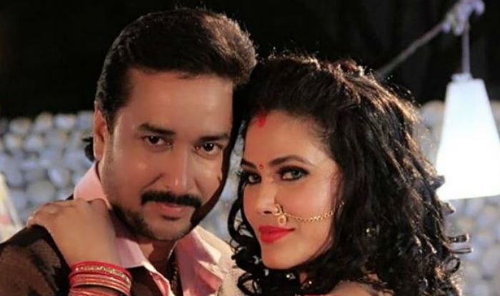 Bhojpuri Item Girl Seema Singh is All Set to Tie The Knot With Beau ...