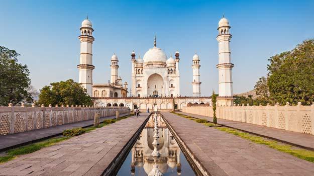 Famous Historical Places In Maharashtra