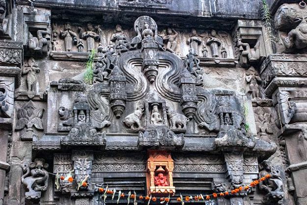 Ganesh Chaturthi 2017: Famous Ganesh Temples in Pune | India.com