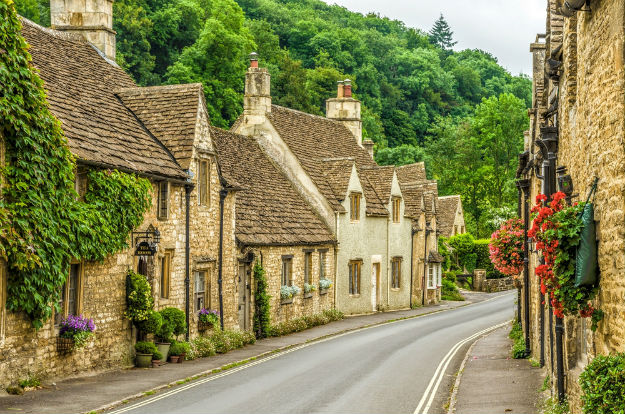 Castle Combe Images: 15 Mesmerizing Photos That Will Make You Dream of ...