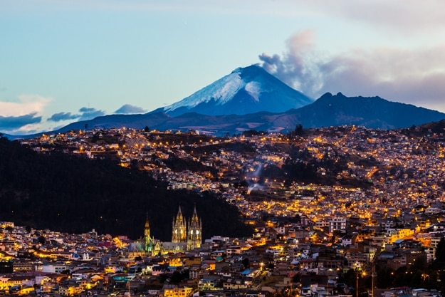 Photos of Quito, a Capital City on the Foothills of the Mighty Andes ...