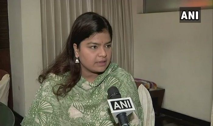 NRC Row: BJYM President Poonam Mahajan Accuses CM Mamata Banerjee of ...