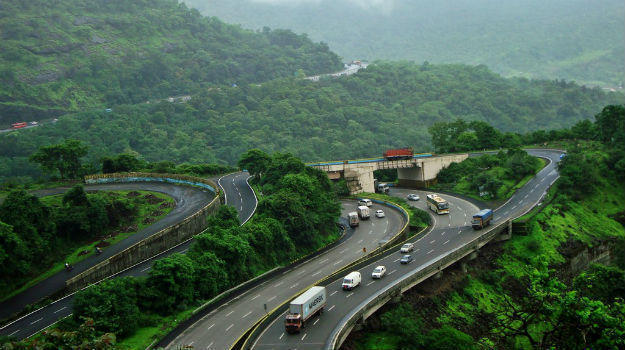 Check Out The Best Way to Travel From Mumbai Airport to Pune