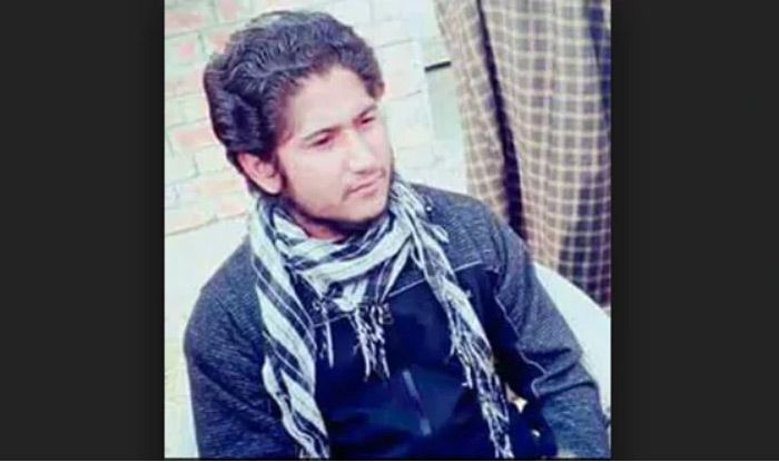 Lashkar’s Naveed Jatt Spotted at Slain Militant’s Funeral in J&K’s ...