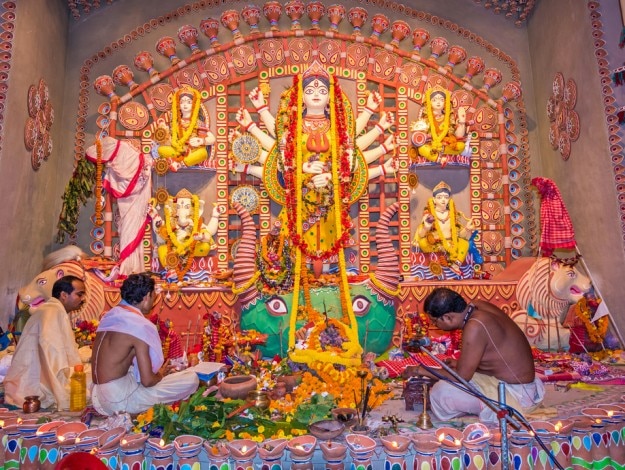 Durga Ashtami 2016: Significance and History of Maha Ashtami | India.com