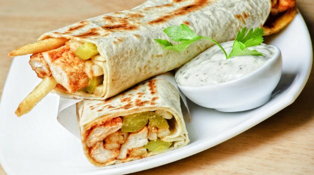 These amazing shawarma places in Mumbai deserve your immediate ...