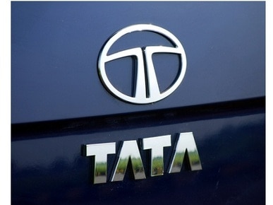 Tata motors in works of developing a new mid-size saloon car | India.com