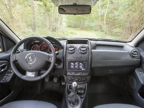 2013 Frankfurt Motor Show: Dacia (Renault) Duster facelift interior ...