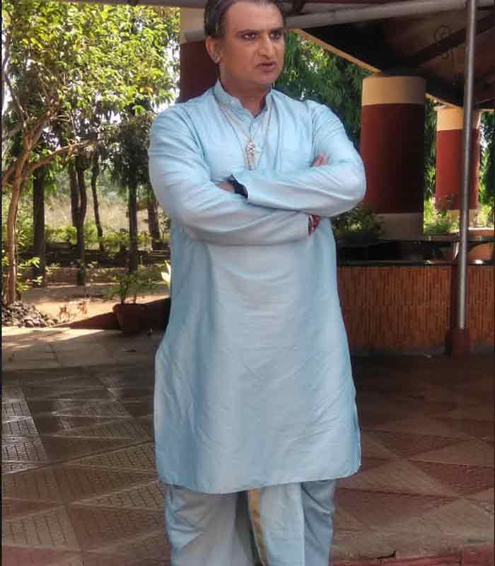 एक्टर अवधेश मिश्रा का अनोखा Experience- जब भी बने खेसारी के पापा, फिल्म ...