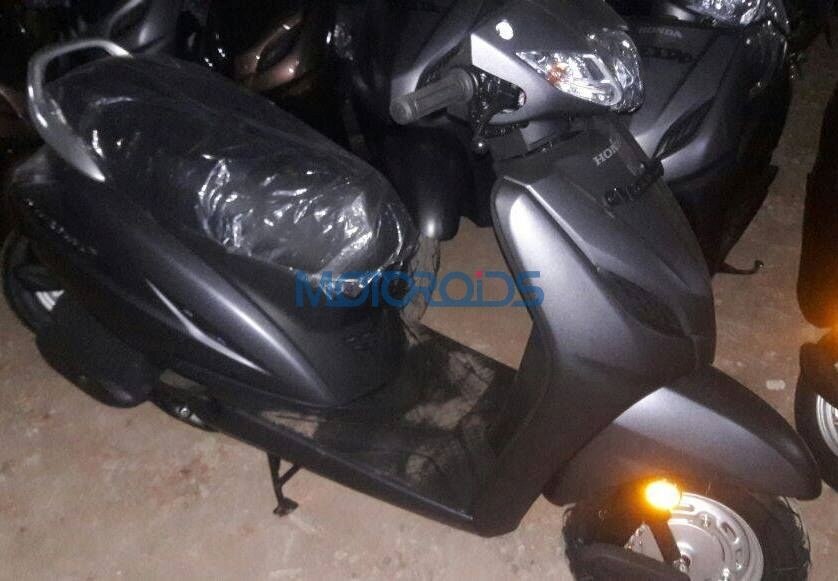 2017 Honda Activa 4G Images Leaked, To come with AHO and BS-IV engine ...