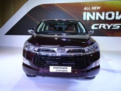 Toyota Innova Crysta to get petrol engine: Launch by Diwali | India.com