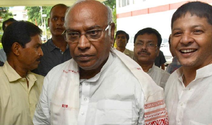 CBI Row: Mallikarjun Kharge’s Dissent Note Talks of Inconclusive CVC Report | India.com