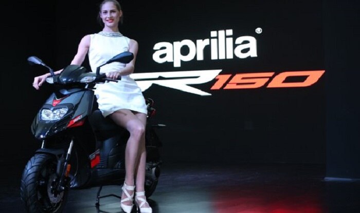 Auto Expo 2016: Piaggio unveils two-wheeler crossover Aprilia SR 150 ...