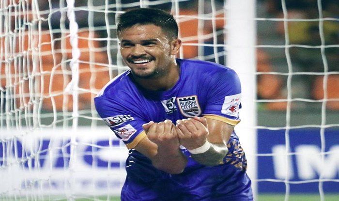 Defending Champions Chennaiyin Falters, Mumbai City FC Capitalise With ...