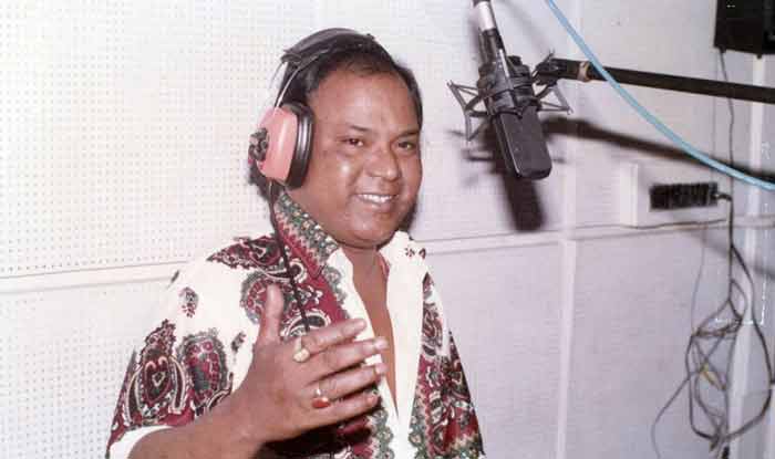 श्रद्धांजलिः मो. रफी जैसा बनना चाहते थे, शब्बीर कुमार की आवाज में गाना ...