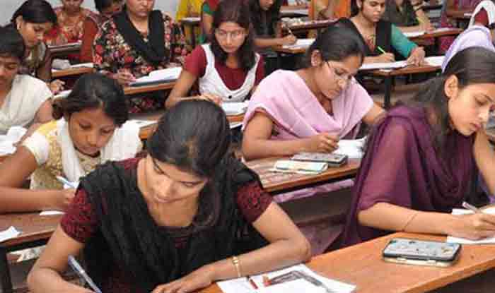 Over 10 Lakh Students Fail Hindi Paper in 2019 UP Board Examination ...