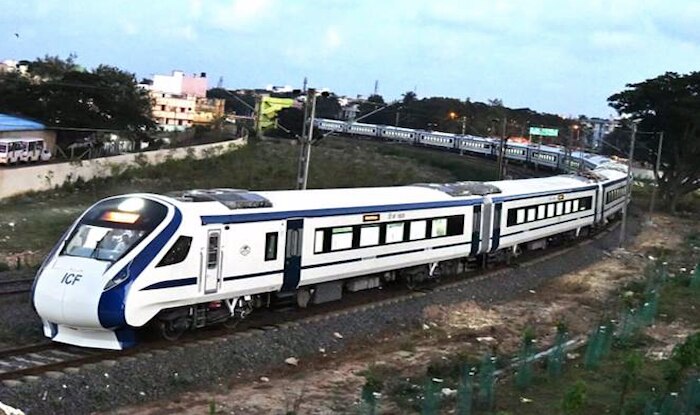 India’s First Engine-Less Train to Run Between Delhi And Varanasi Soon ...