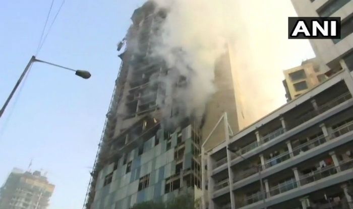 Mumbai: Fire Breaks Out in Sadhana House Behind Mahindra Towers in ...