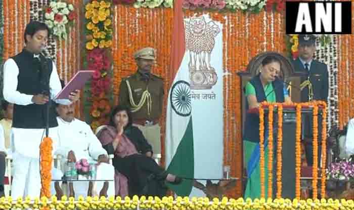 टीम कमलनाथ में 13 कैबिनेट और 15 राज्यमंत्री, दिग्विजय सिंह के बेटे भी ...